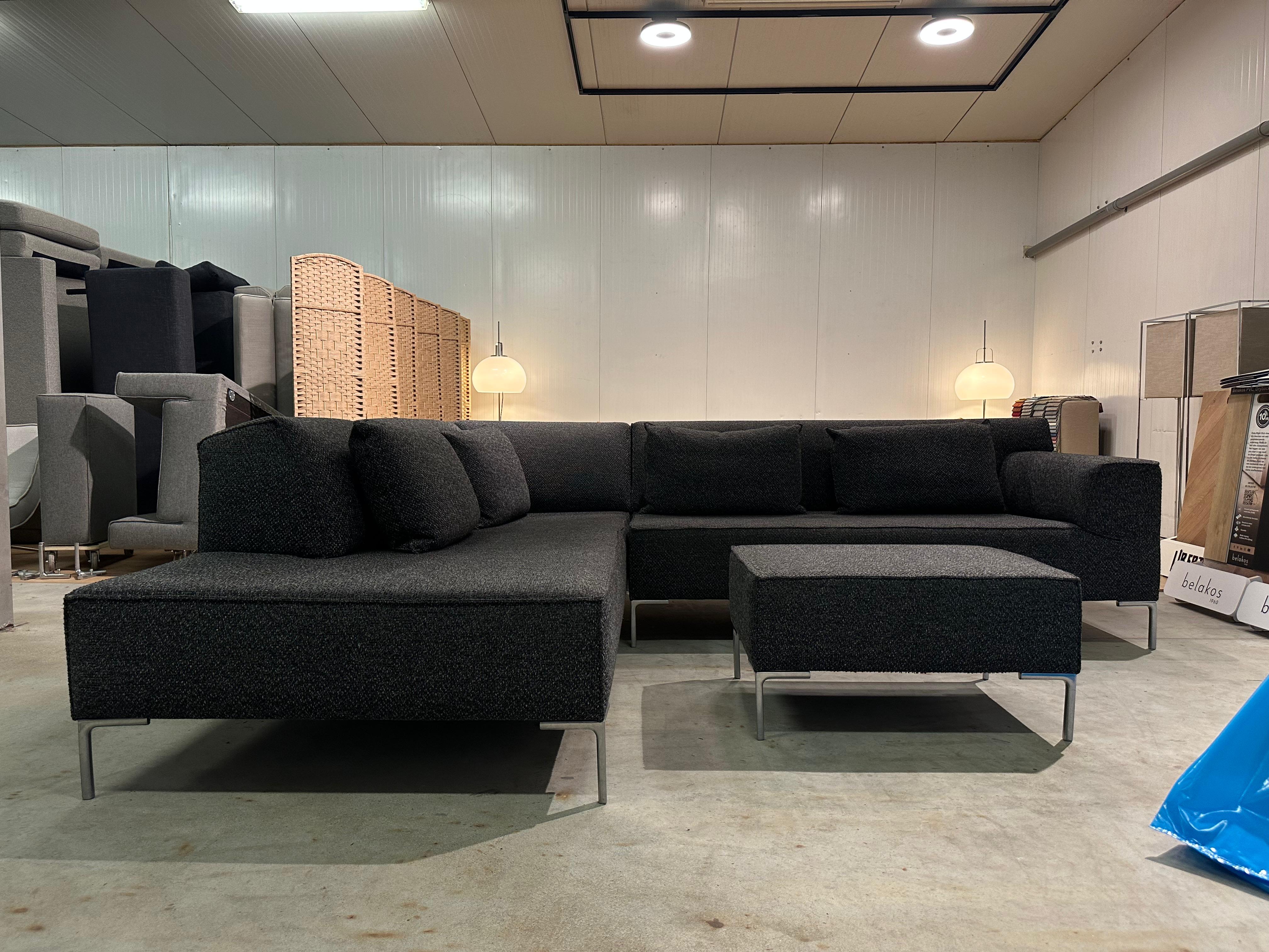 Design on Stock Bloq XXL Hoekbank + Hocker Zwart/Wit | Designplaats